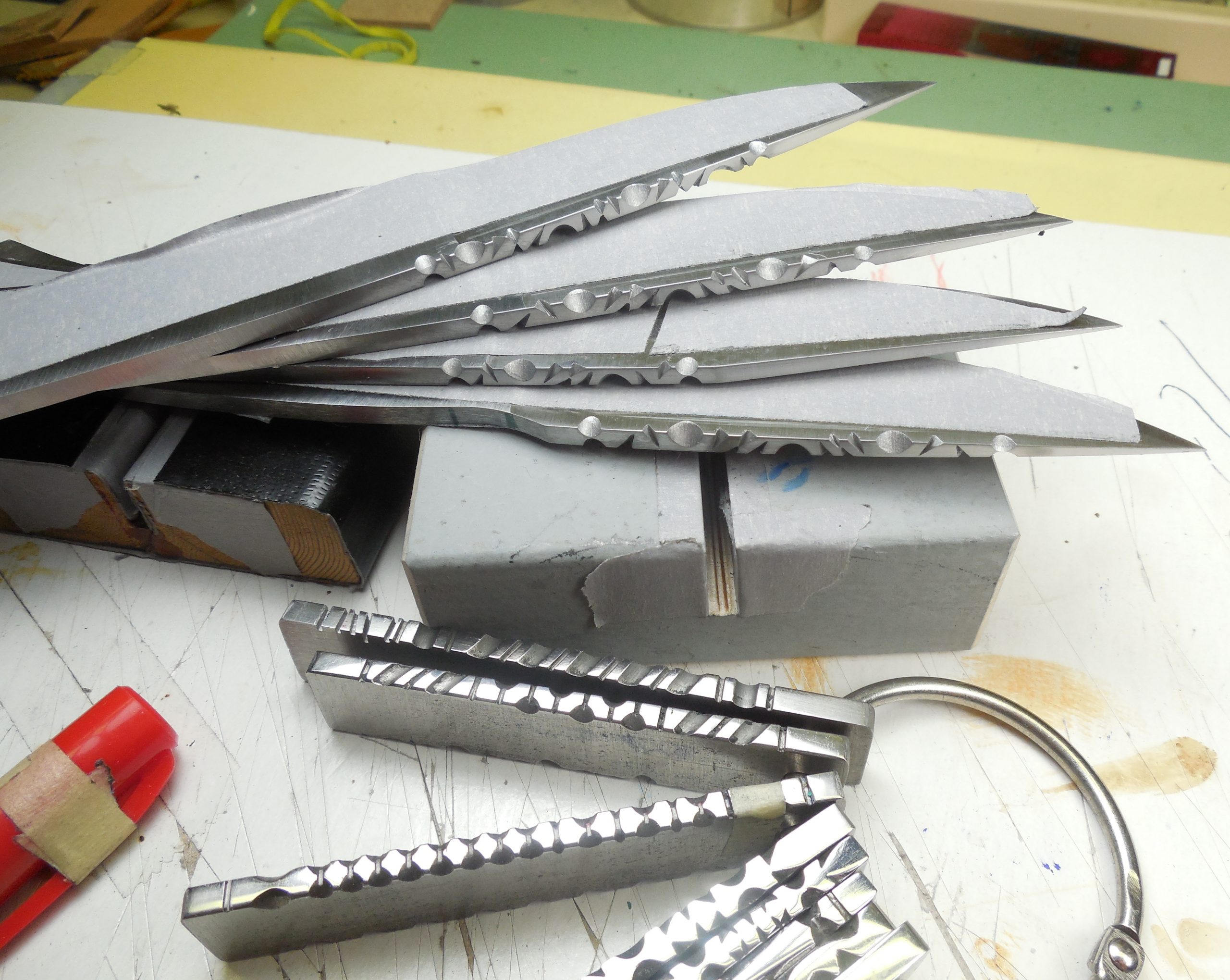 Filework on EDC Knife Blades - A Mix of Art and Function - Gary Greer ...